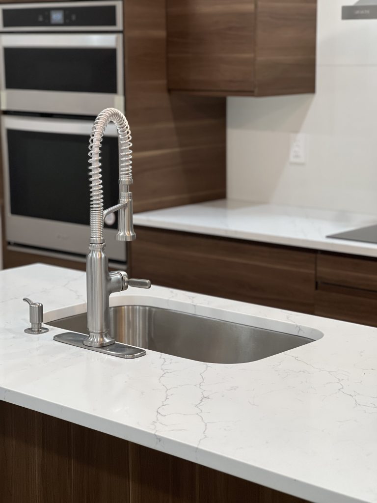 Granite Depot of Indianapolis - Vena Grey and Wood Cabinets - 12/22/2023