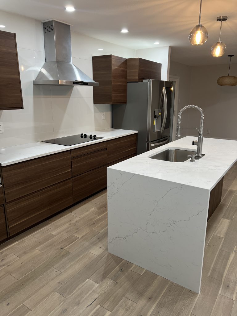 Granite Depot of Indianapolis - Vena Grey and Wood Cabinets - 12/22/2023
